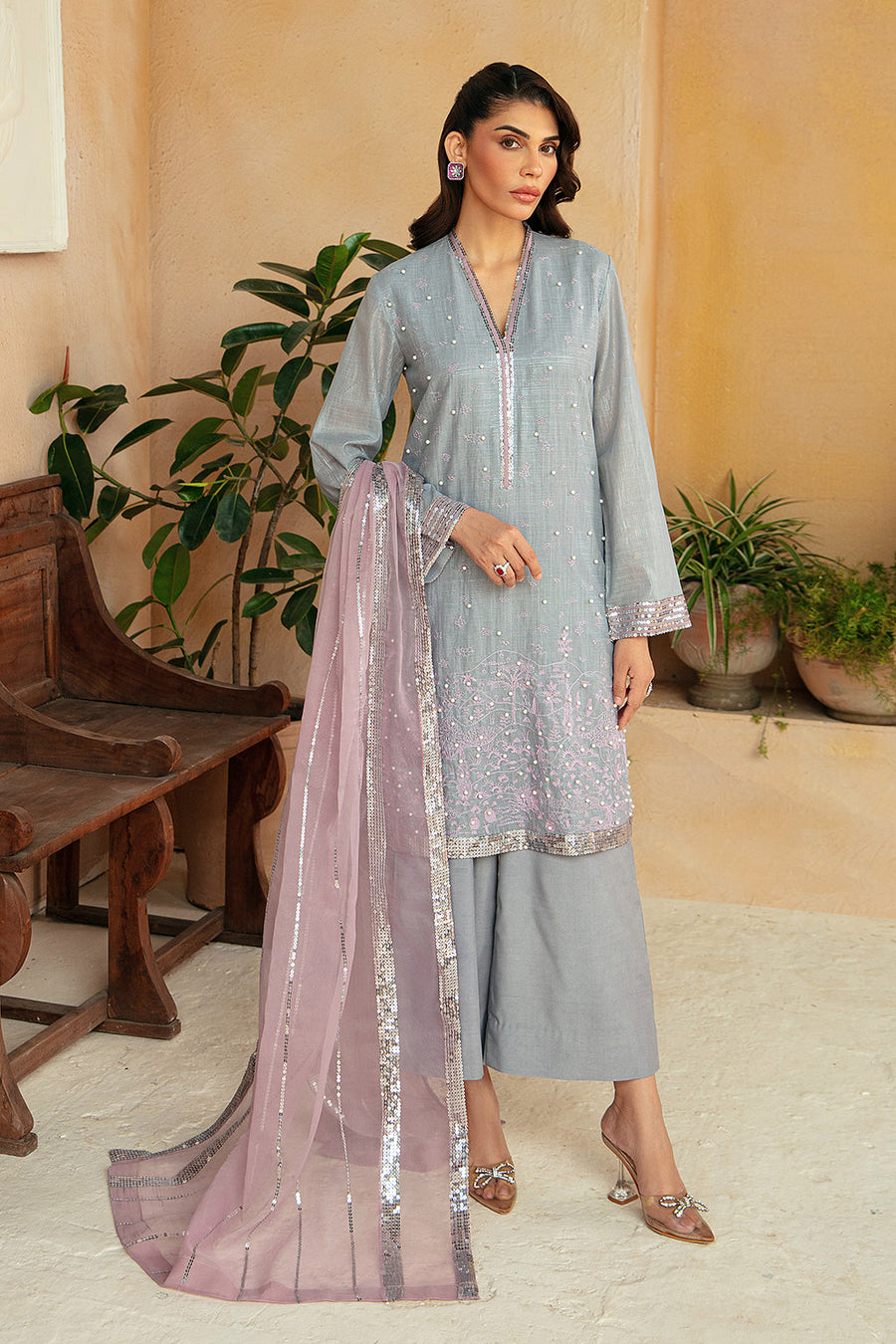 Buy Pakistani Embellished Dresses - Women Fancy Formals Dress – Vanya